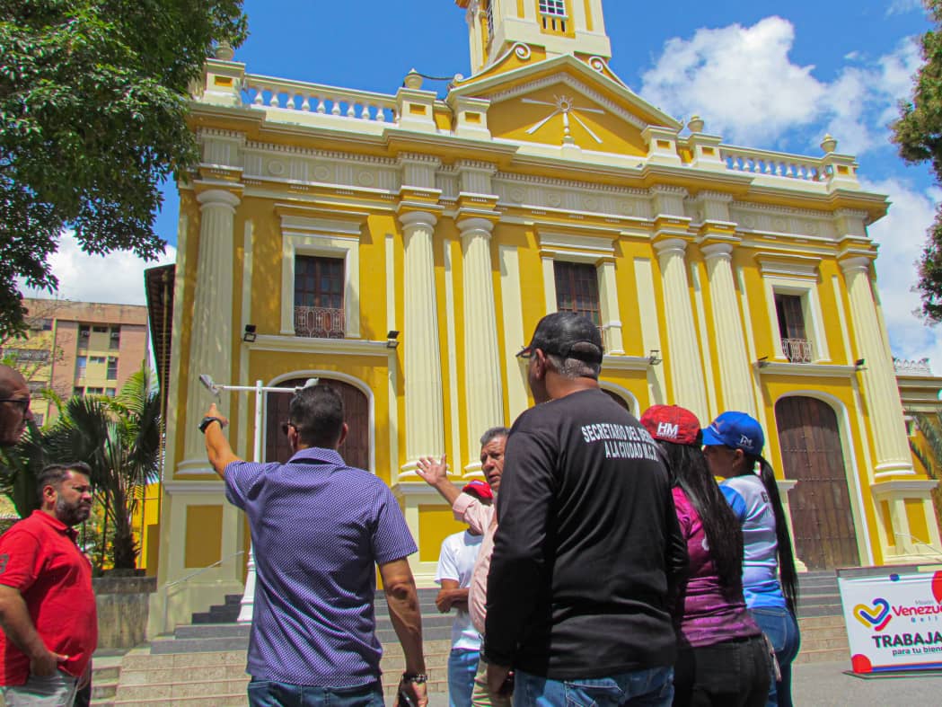 Alcalde Marte constató embellecimiento de la iglesia e intervención de ...