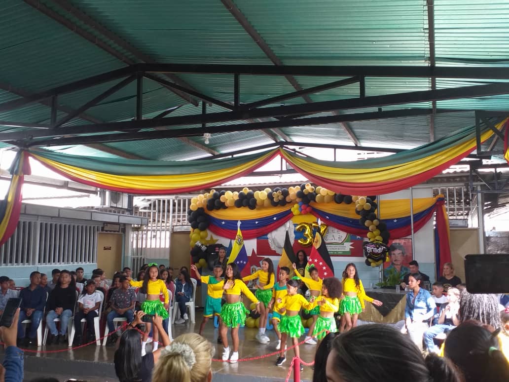 Trigésima séptima promoción de la U.E.E. “Carlos Alfredo Revette" - La ...