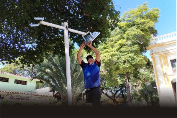 Charallave moderniza su Plaza Bolívar - La Voz del Tuy