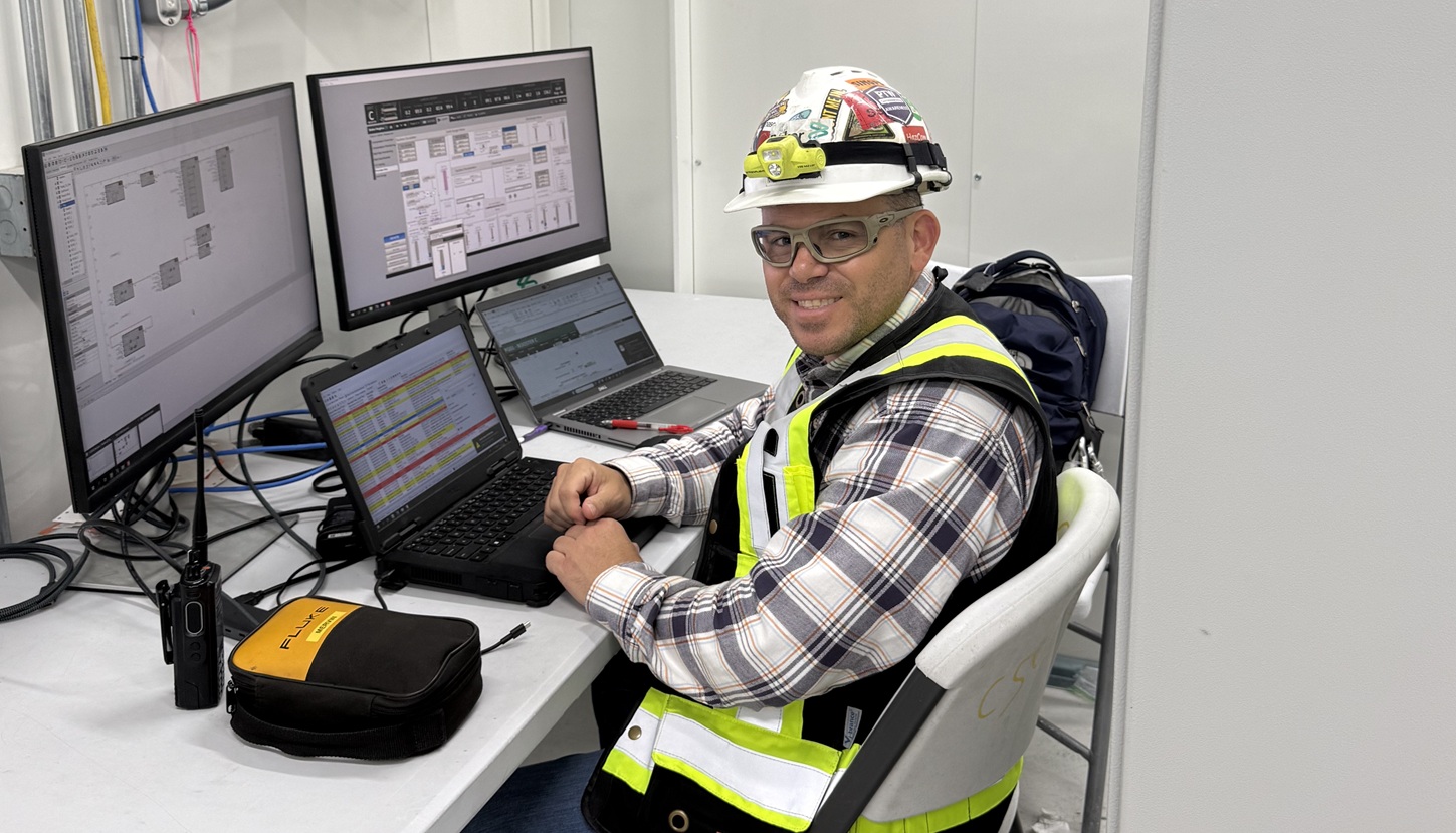 Mervin Molina: Un Experto en Ingeniería de Control Destaca en su Rol de ...